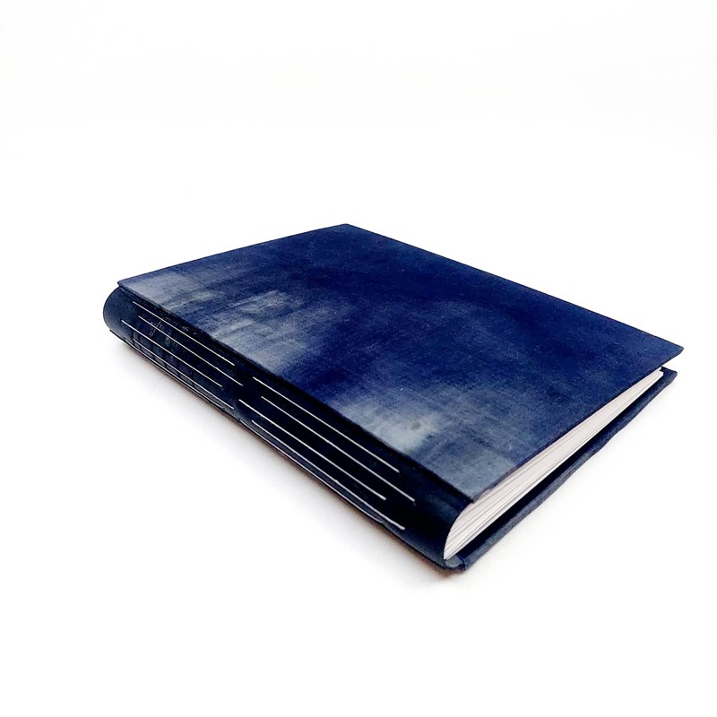 Carnet multitechniques, tissus teintures végétales